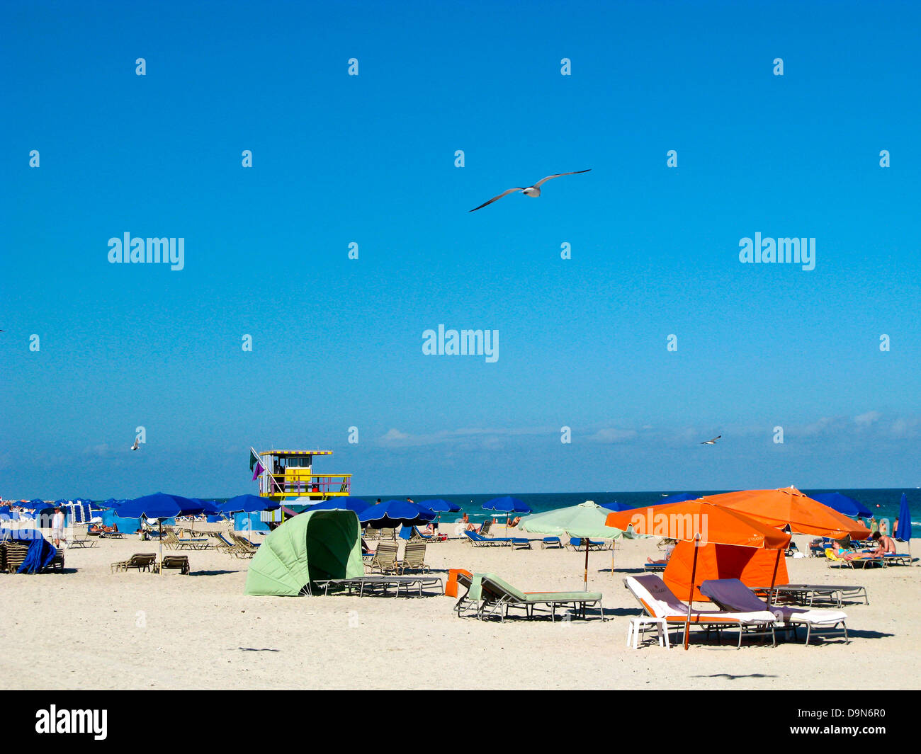 Miami beach lifeguard towers hi-res stock photography and images - Alamy