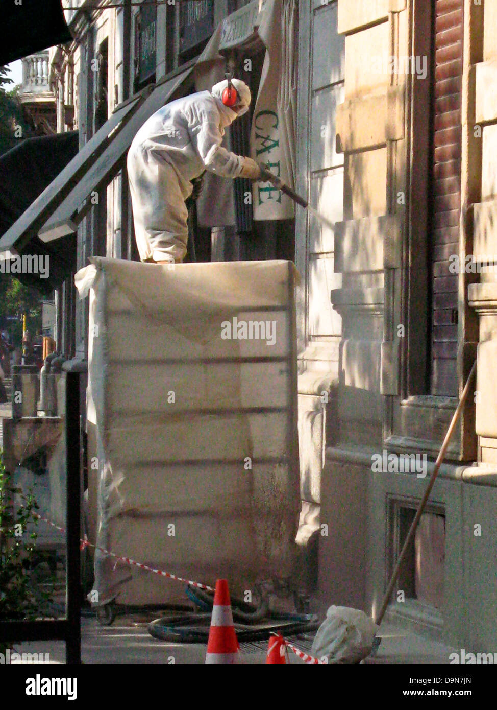 Palace cleaning hi-res stock photography and images - Alamy