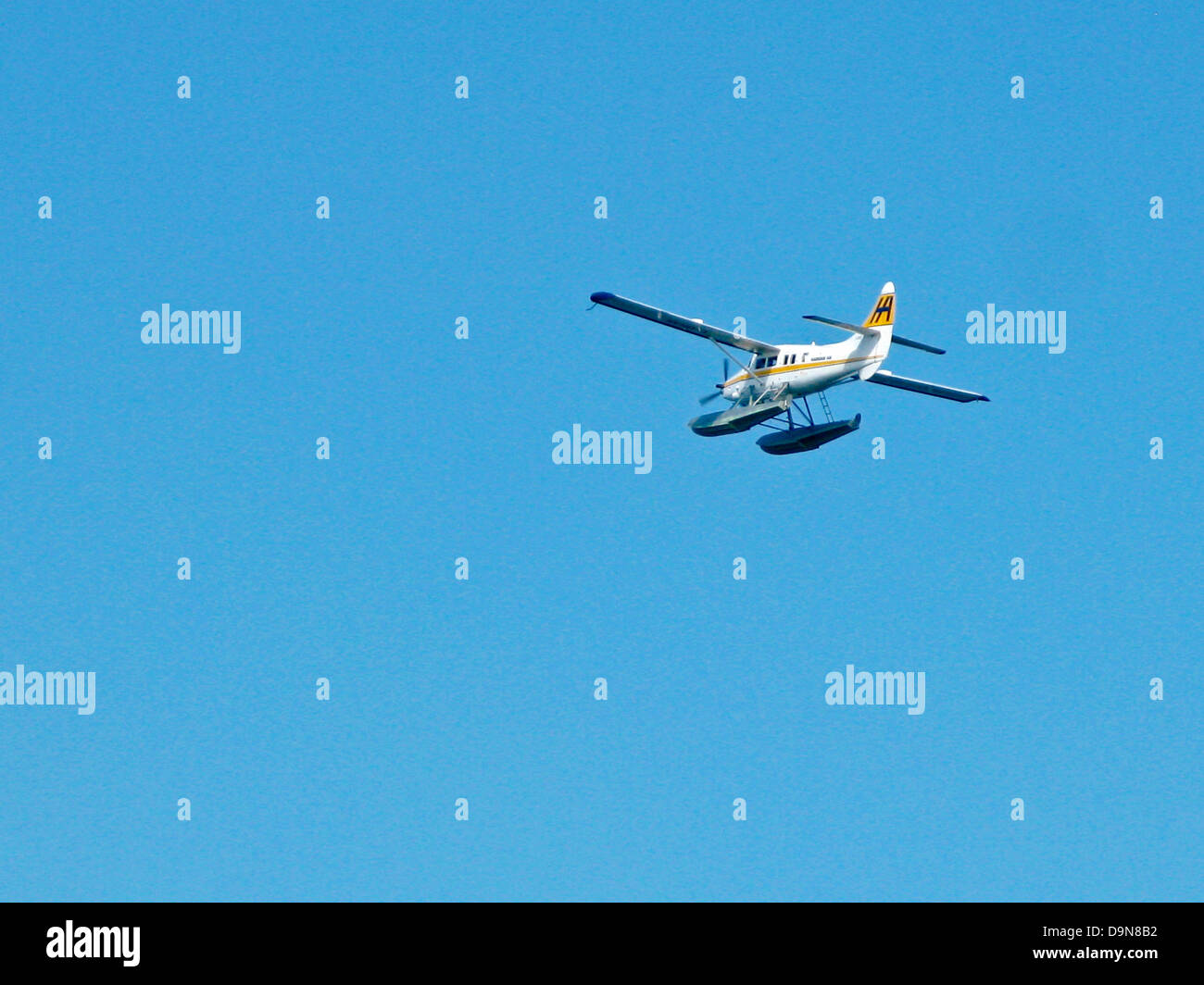 Light seaplane hi-res stock photography and images - Alamy