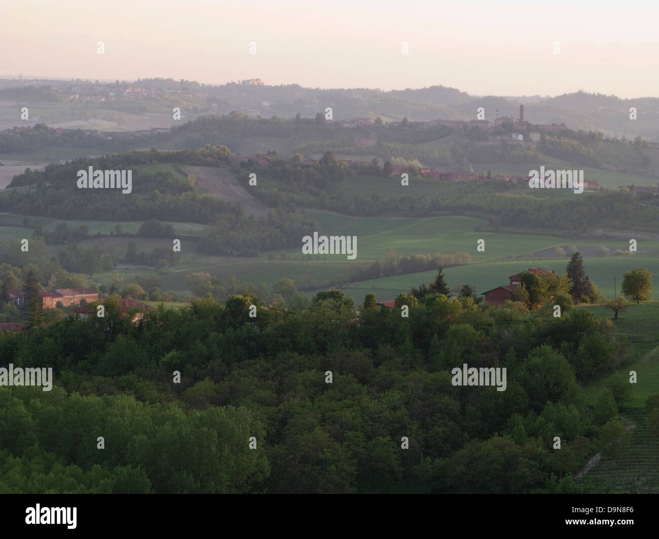 Moncalvo italy hi-res stock photography and images - Alamy