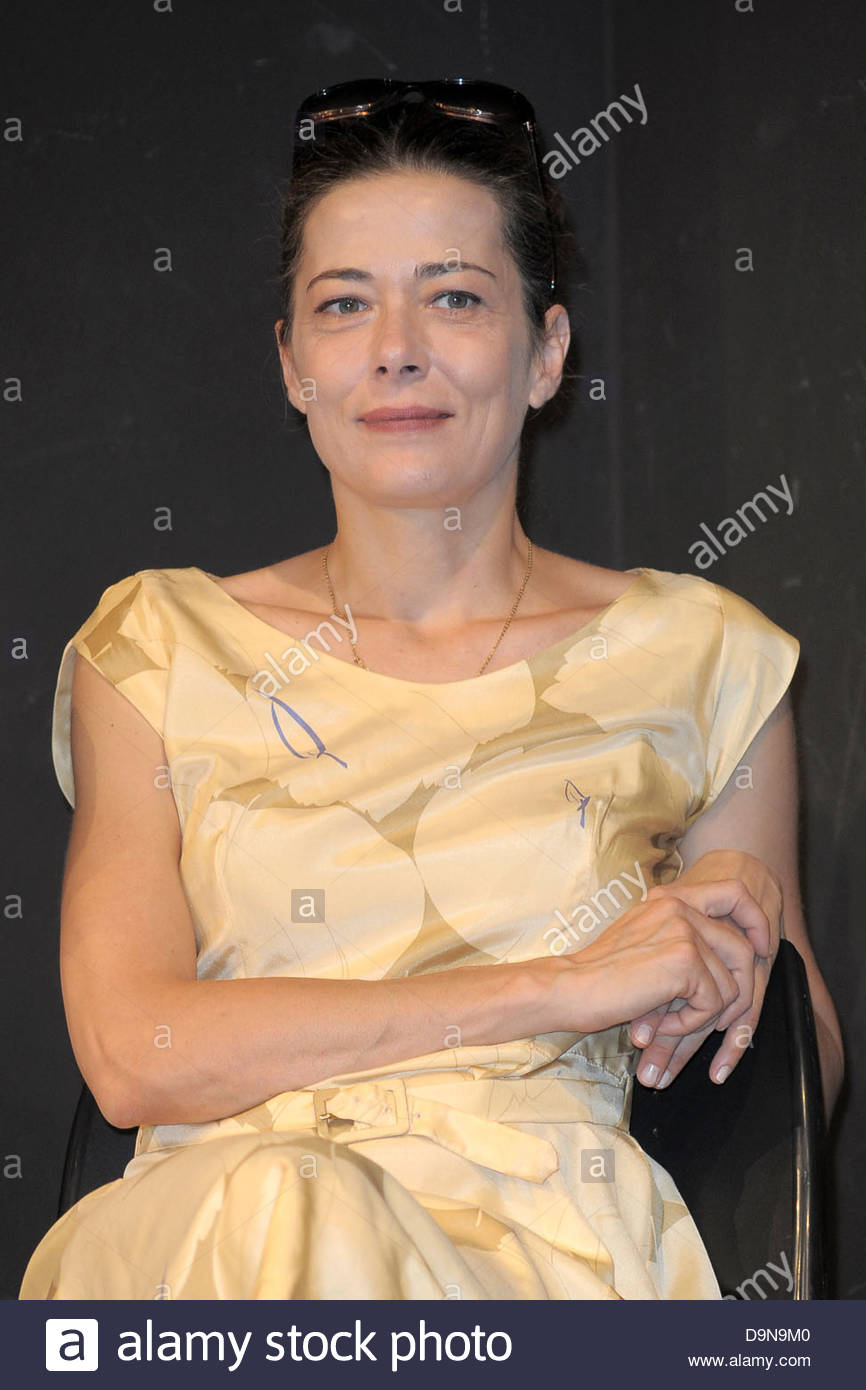 Sandra Ceccarelli High Resolution Stock Photography and Images - Alamy