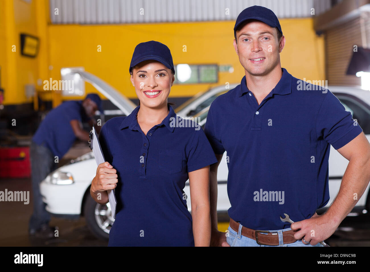 Car service auto repair center hi-res stock photography and images - Alamy