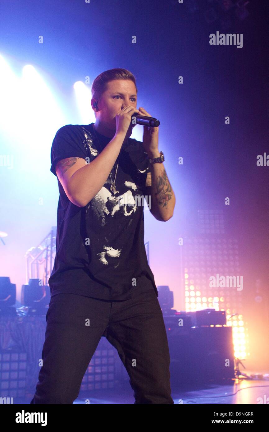 Singer professor green hi-res stock photography and images - Alamy
