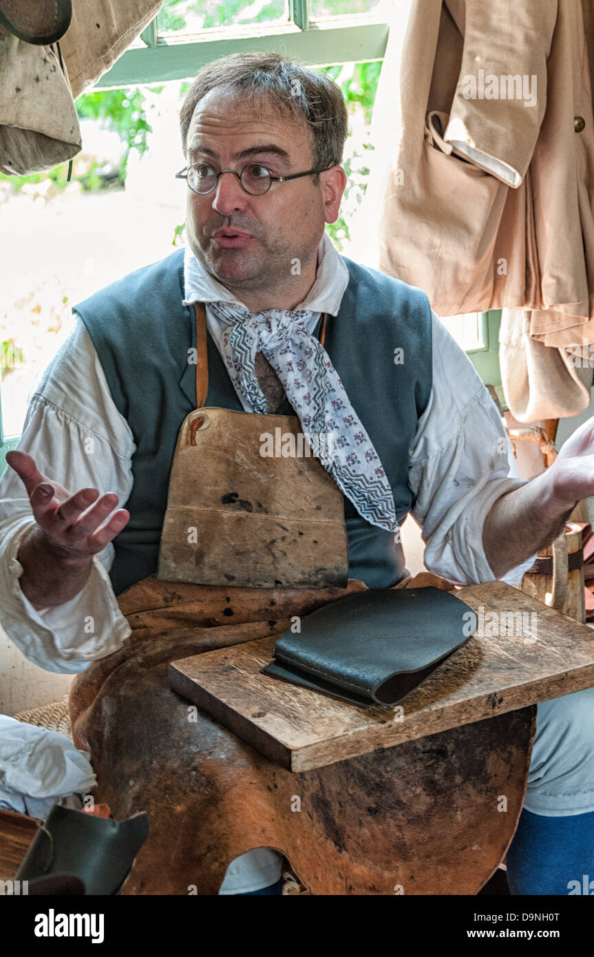 Shoemaker williamsburg hi-res stock photography and images - Alamy
