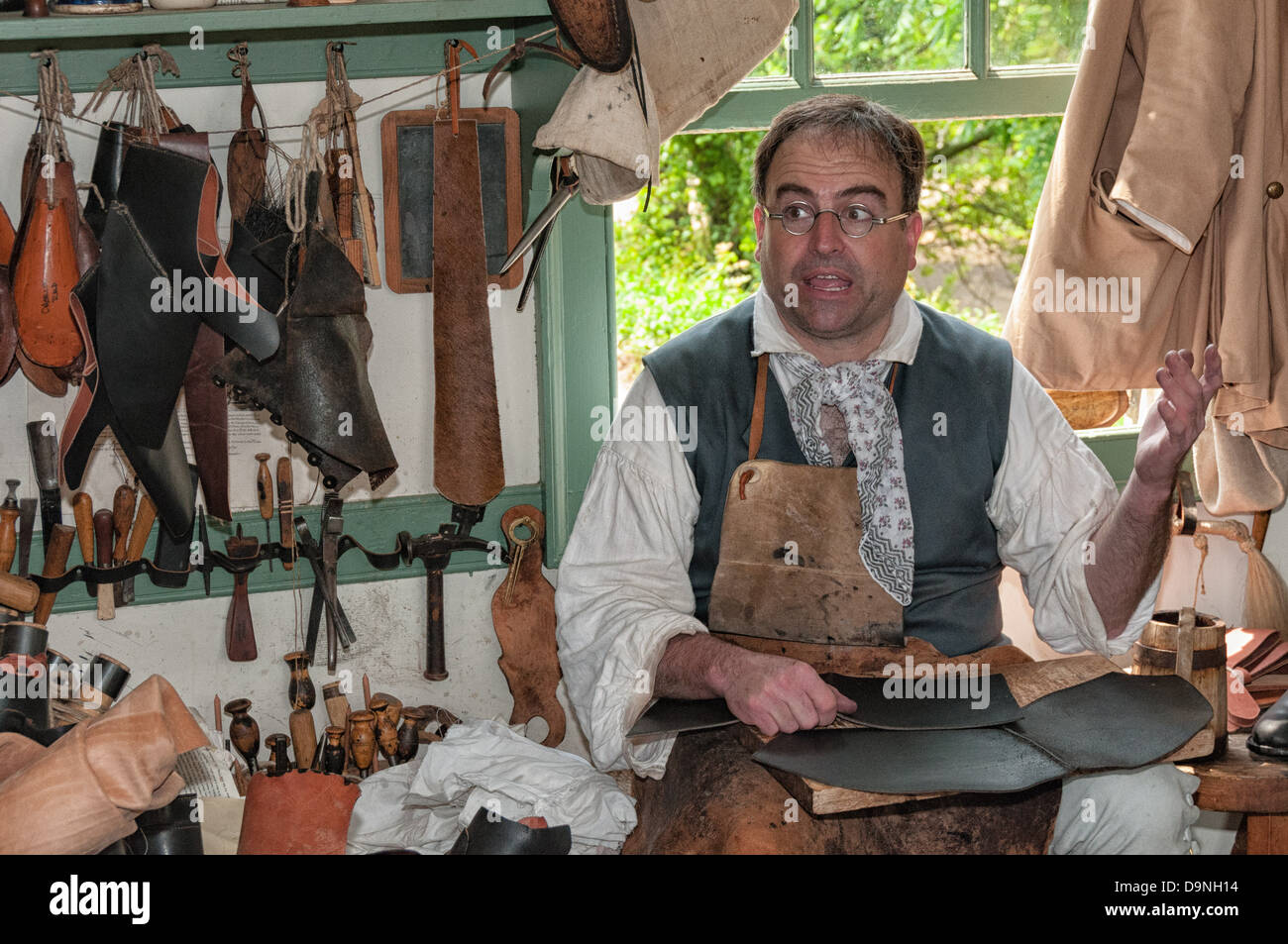 Shoemaker williamsburg hi-res stock photography and images - Alamy