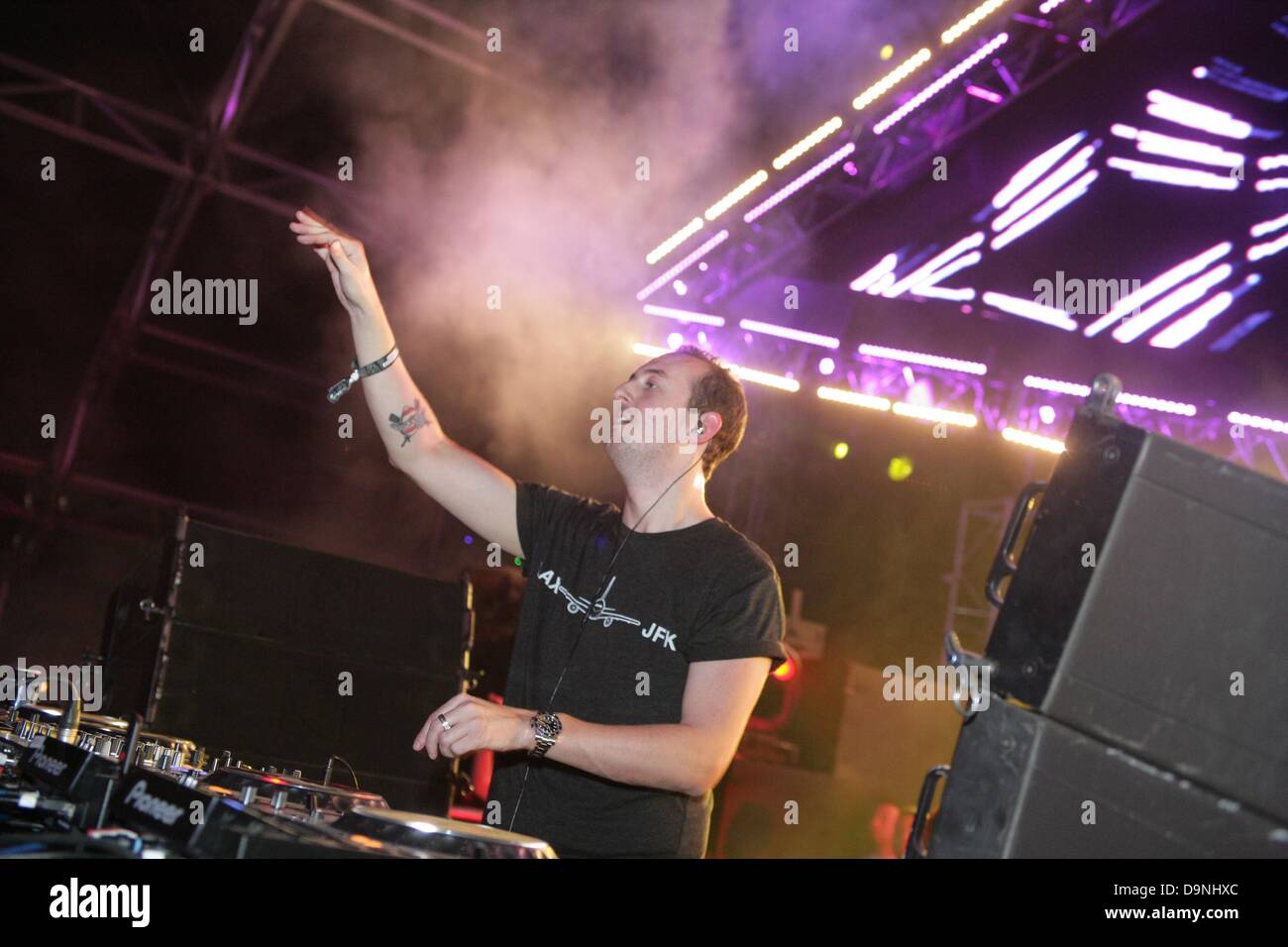 James gartner hi-res stock photography and images - Alamy