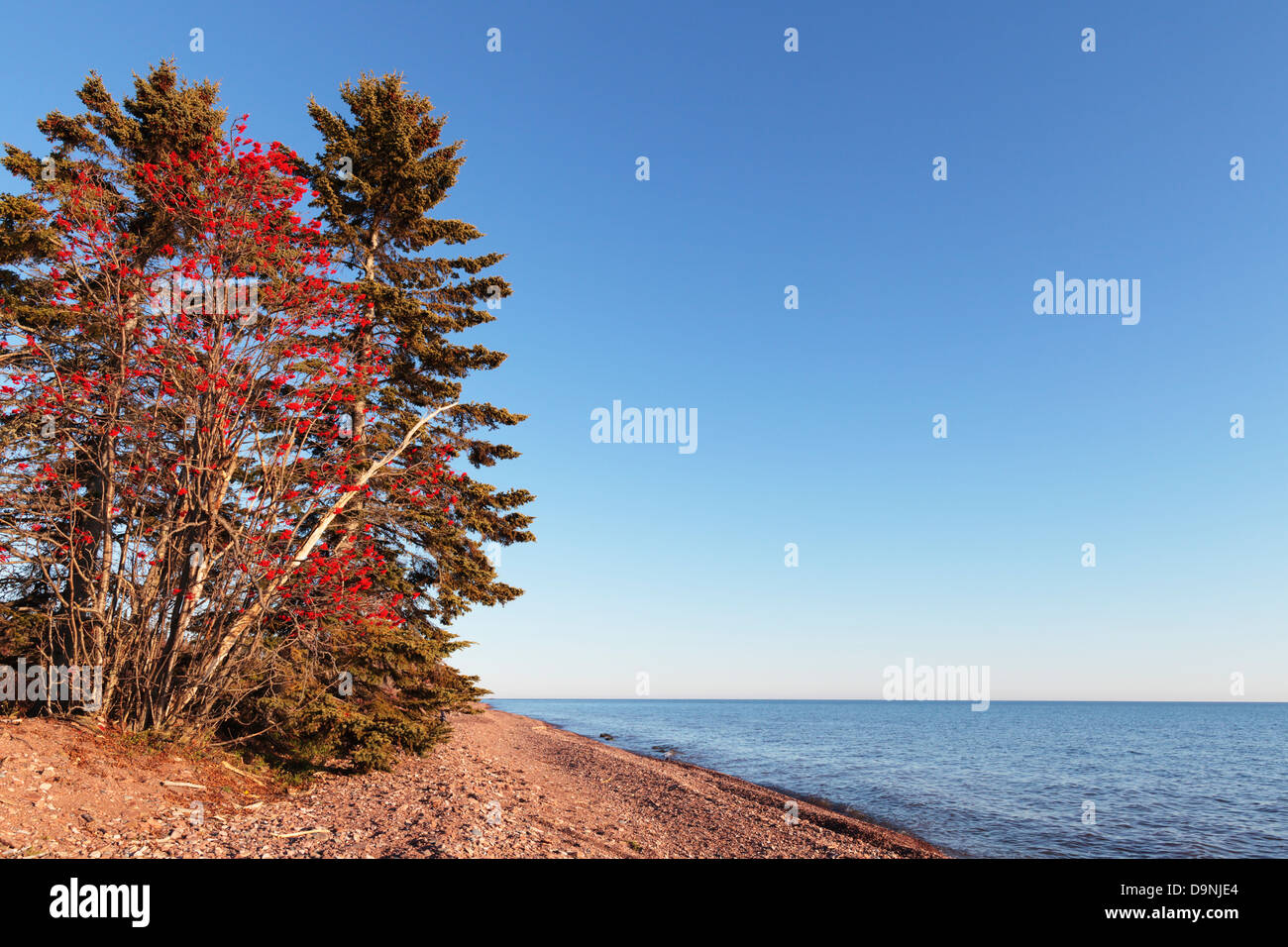 Minnesota lake superior shoreline hi-res stock photography and images ...