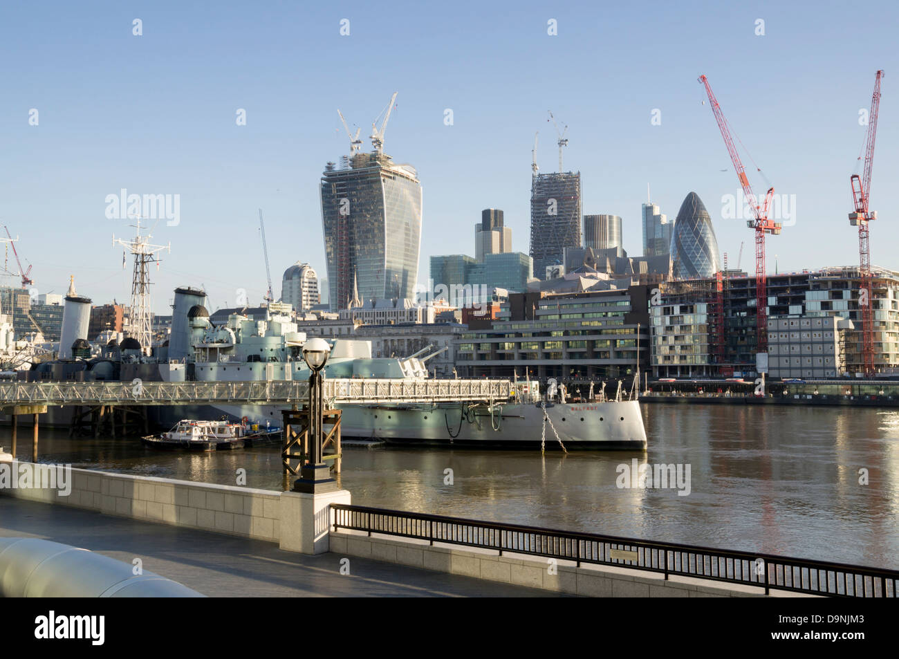 More london london skyline hi-res stock photography and images - Alamy