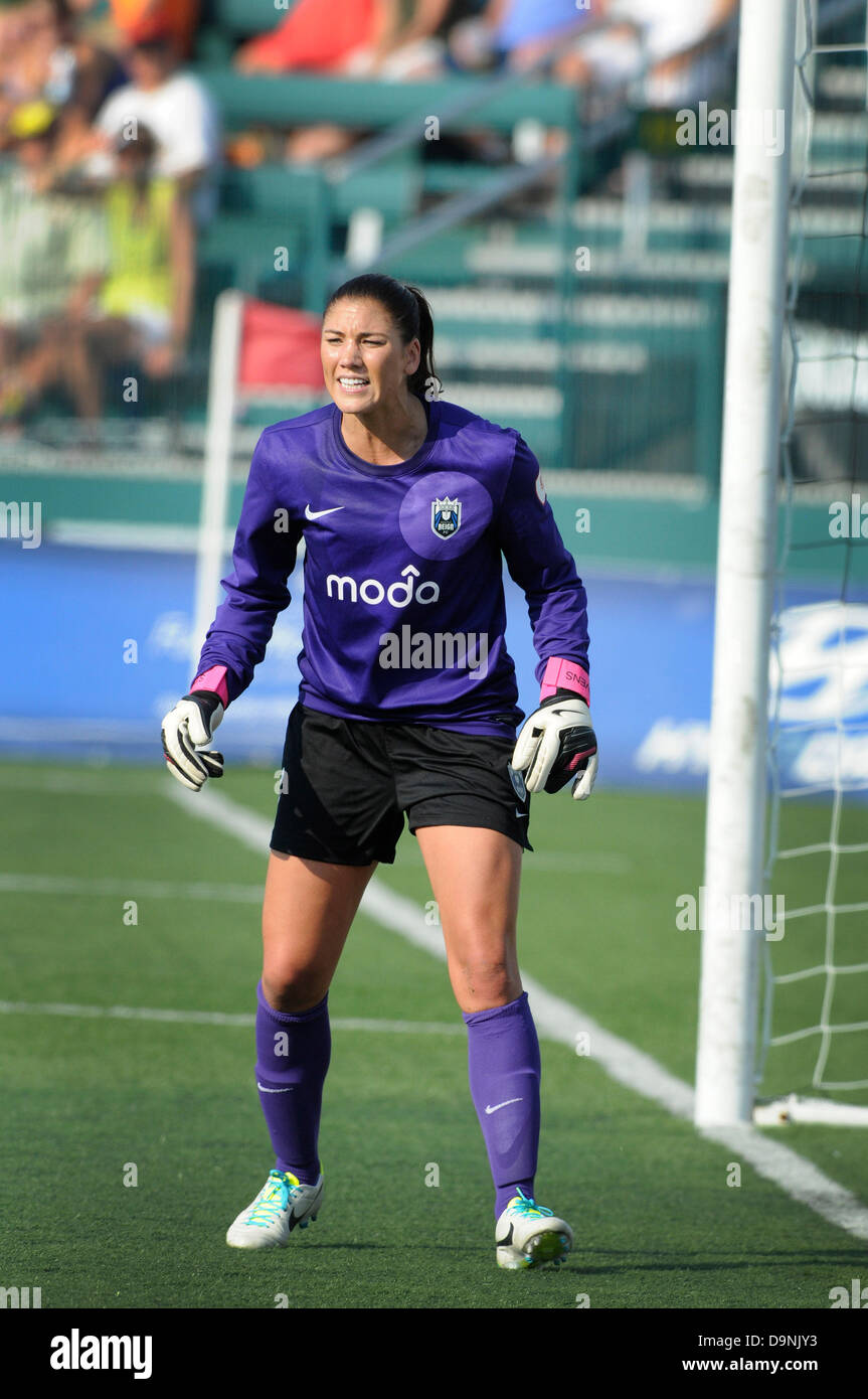 Reign Wallpapers Reign HD Wallpapers (100++) MrWallpaper.com