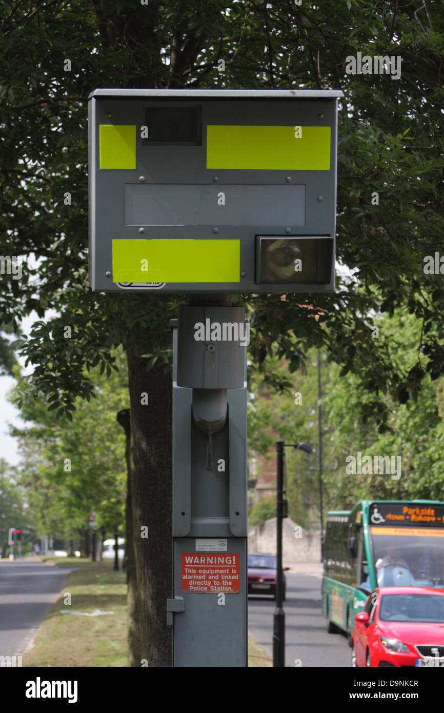 Fixed roads hi-res stock photography and images - Alamy