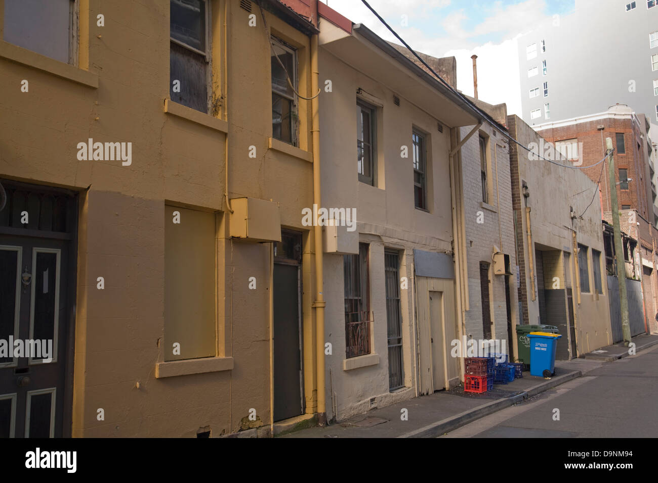 row of terraced houses in chippendale, sydney, australia Stock Photo ...