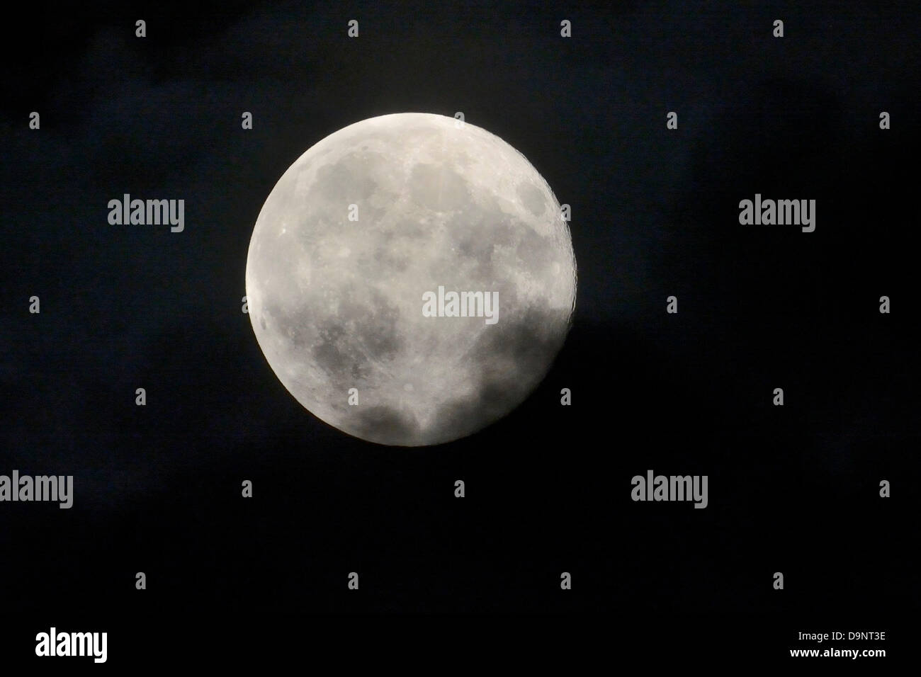 Toronto, Canada. June 23, 2013. Supermoon (perigee full moon), the year ...