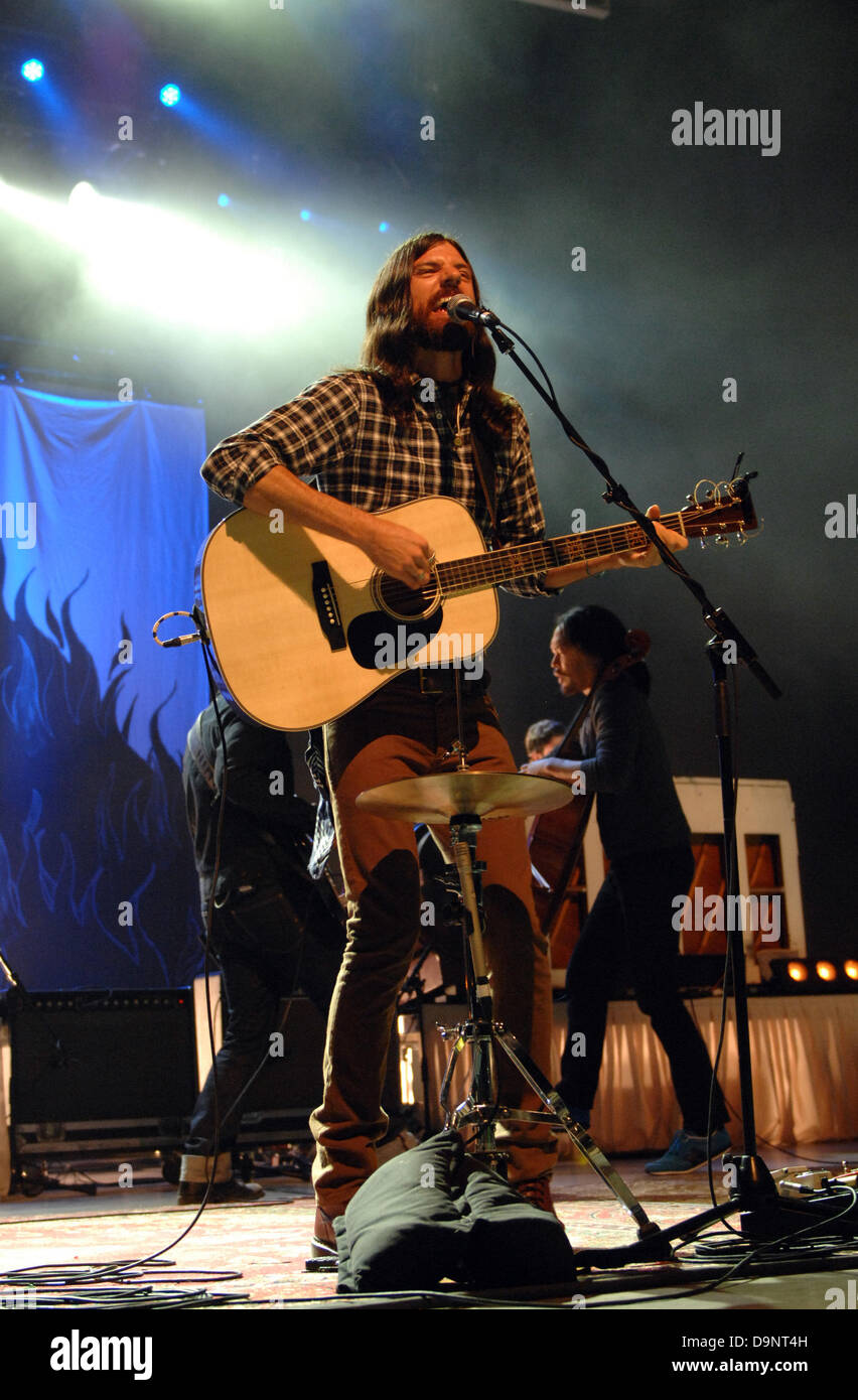 Portsmouth, Virginia, USA. 22nd June, 2013. SETH AVETT (guitar) of ...