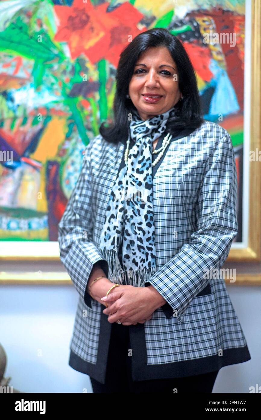 Kiran mazumdar shaw hi-res stock photography and images - Alamy