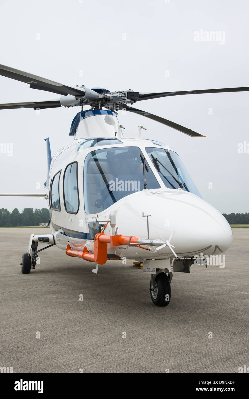 Augusta Westland A-109E Power Elite Helicopter ZE416 of the British ...