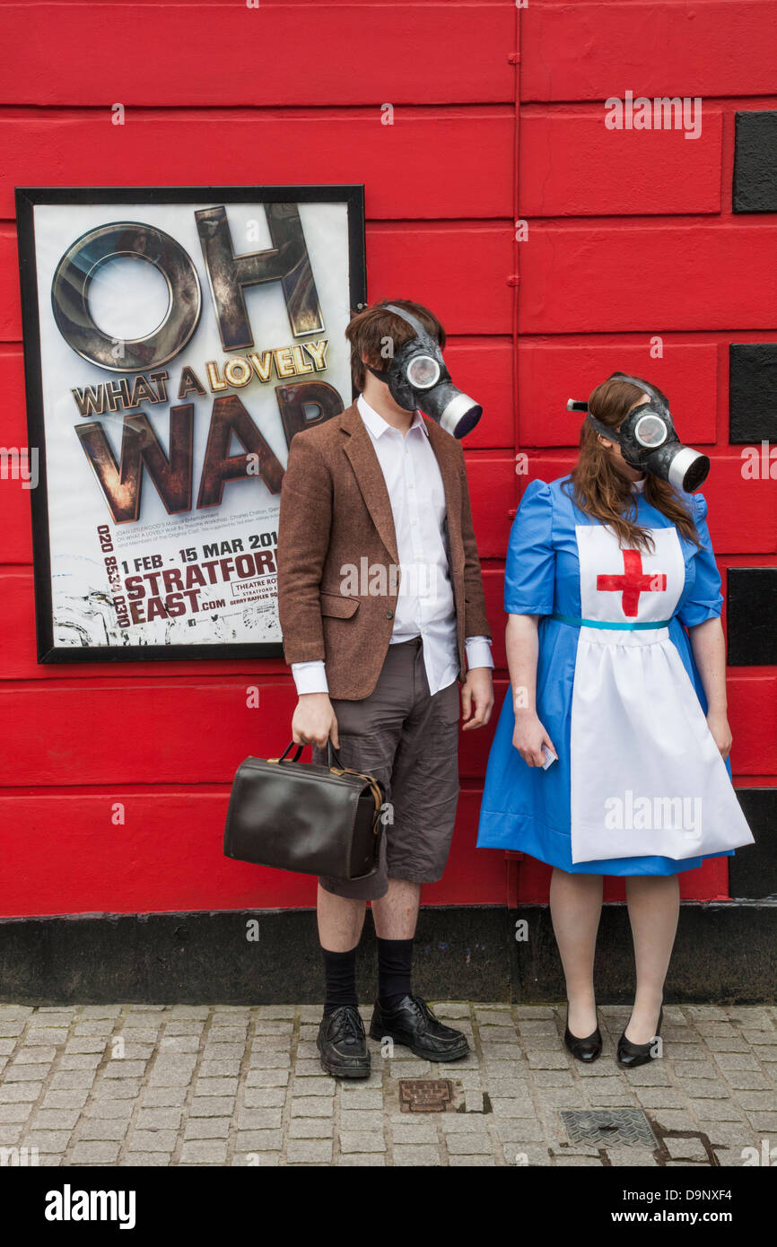 Weird science movie hi-res stock photography and images - Alamy