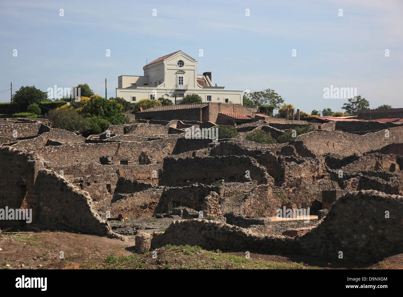 Pompeii ruins overview hi-res stock photography and images - Alamy