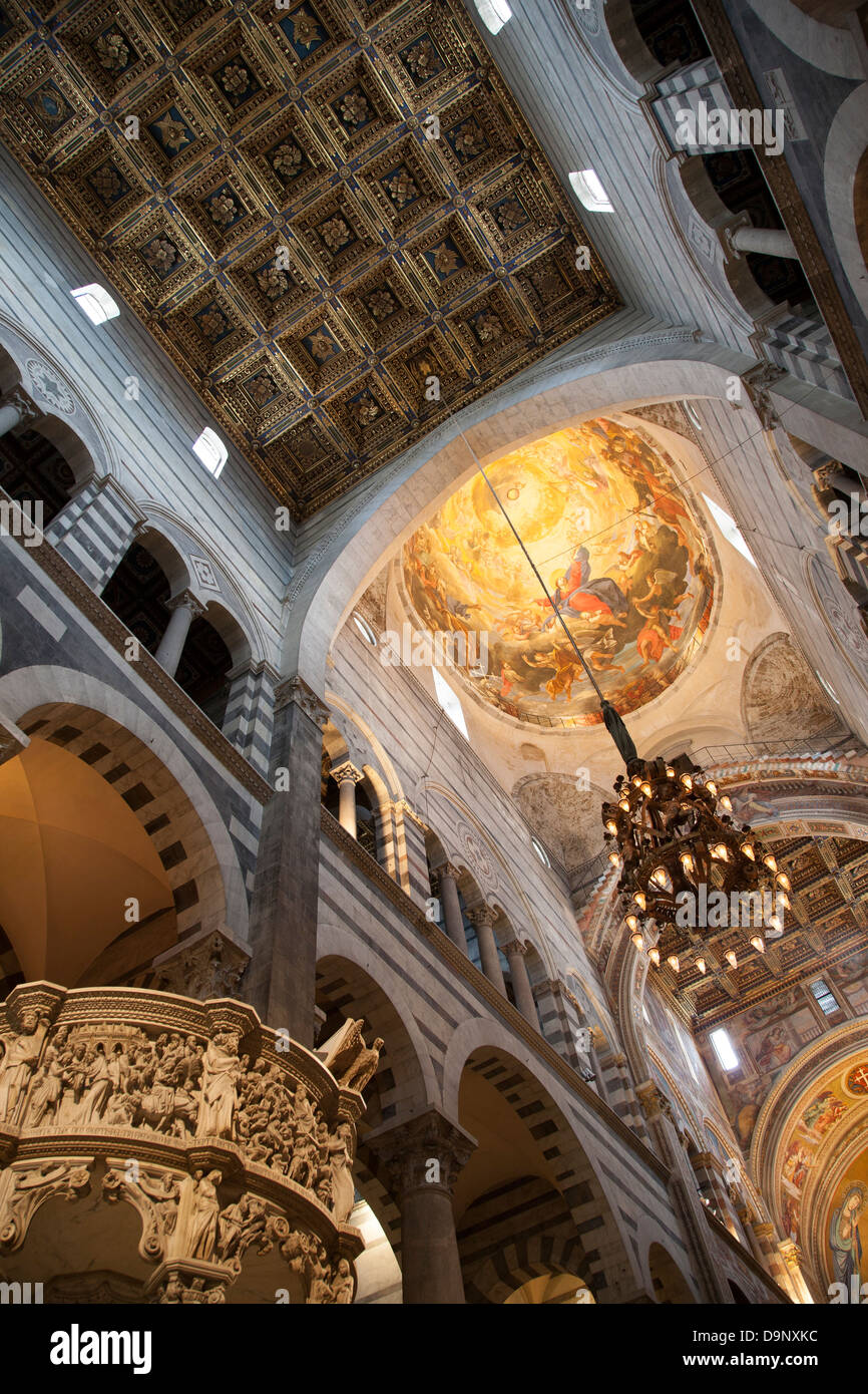 Ceiling cathedral church pisa italy hi-res stock photography and images ...