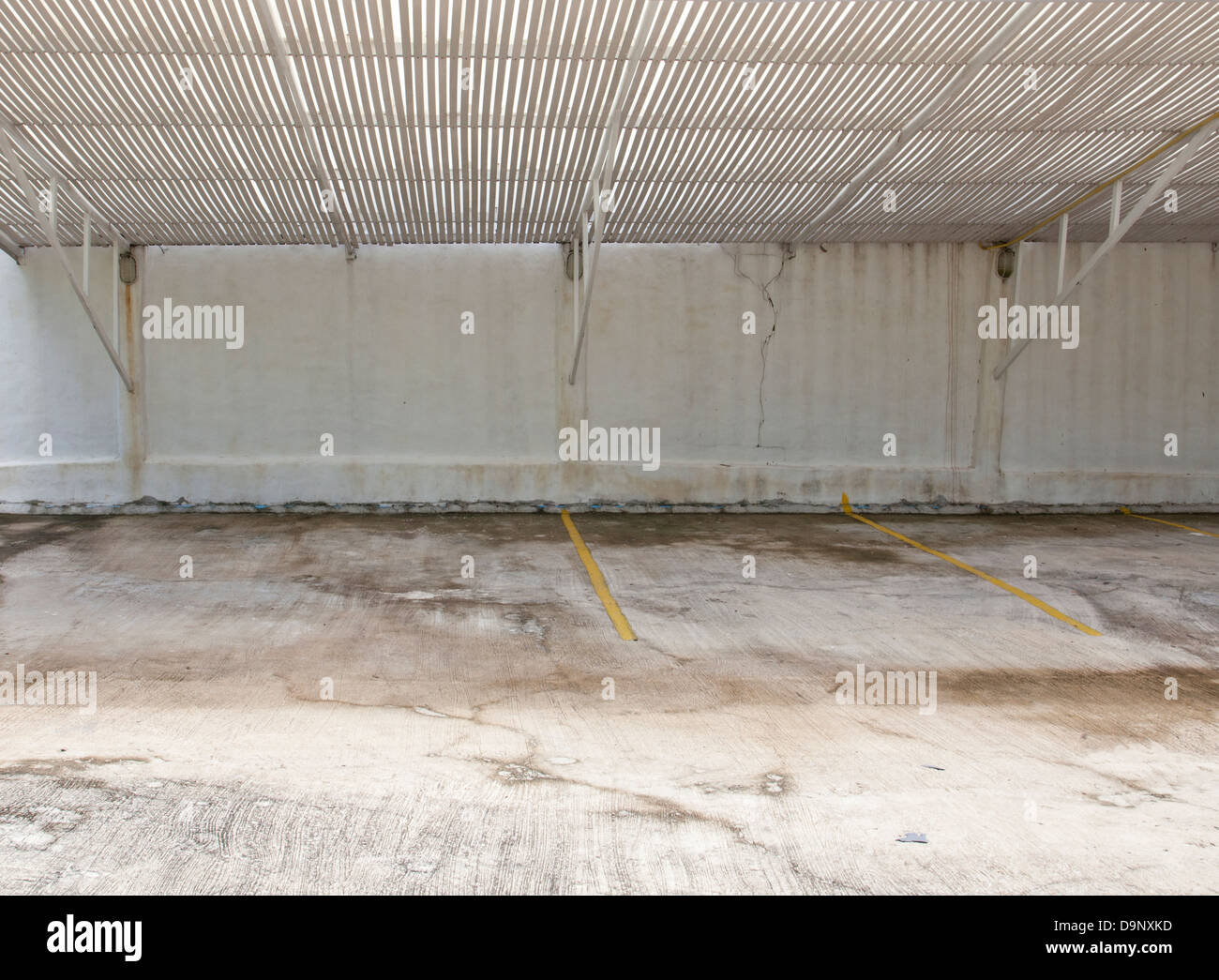 grunge Concrete parking lot wall Stock Photo - Alamy