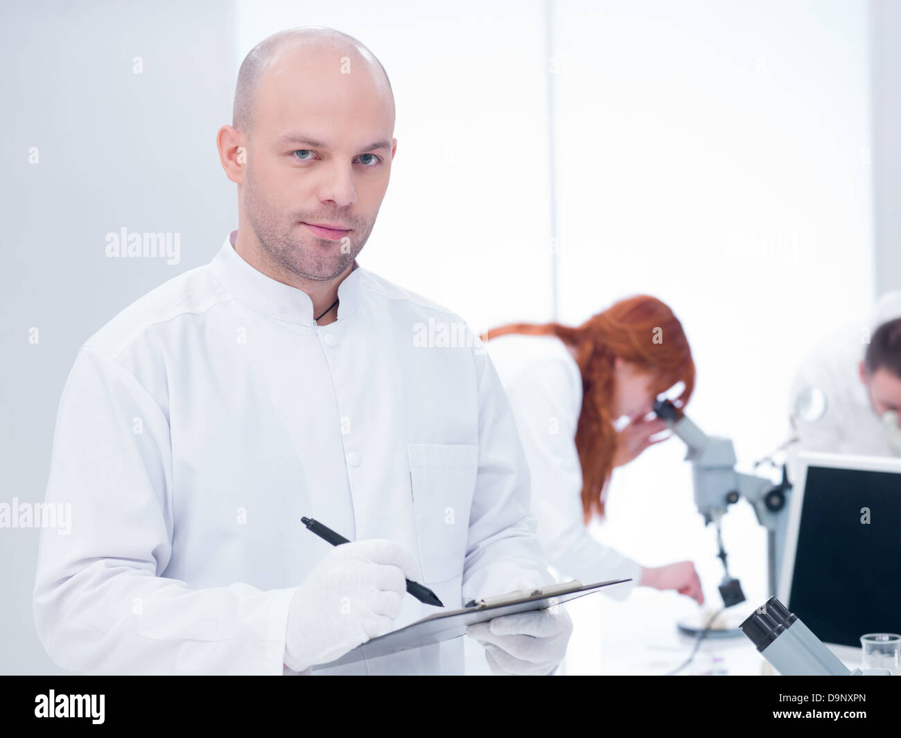 Lab clip board hi-res stock photography and images - Alamy