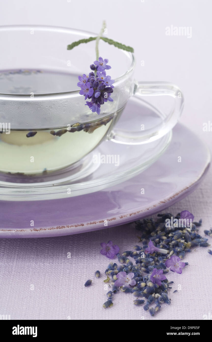 Lavender articles hi-res stock photography and images - Alamy
