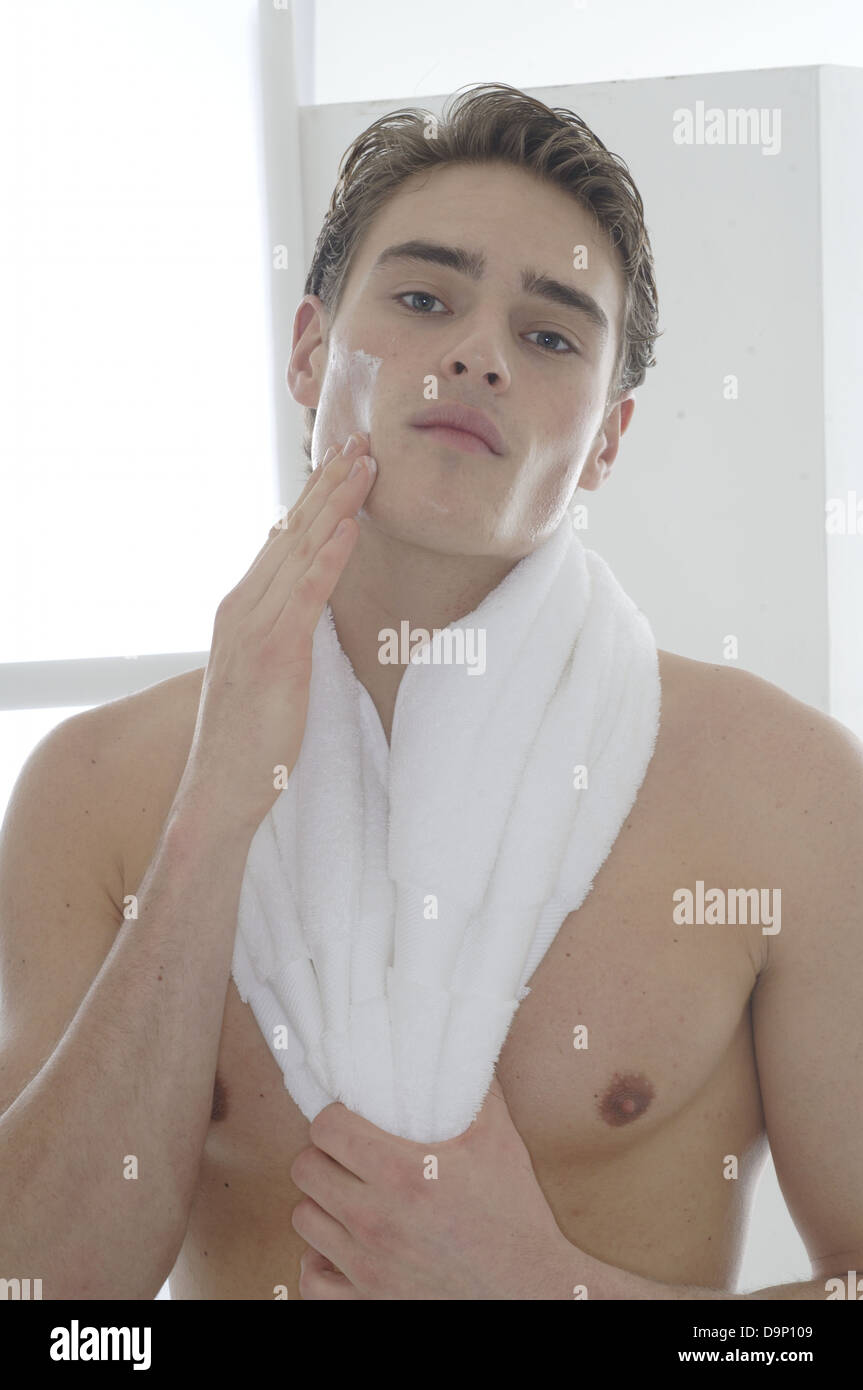 Creme model hi-res stock photography and images - Alamy