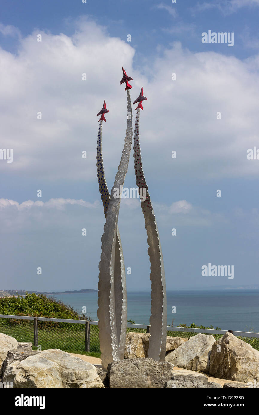 Red Arrows Sculpture, Bournemouth, memorial to pilot, Flt Lt Jon Egging ...
