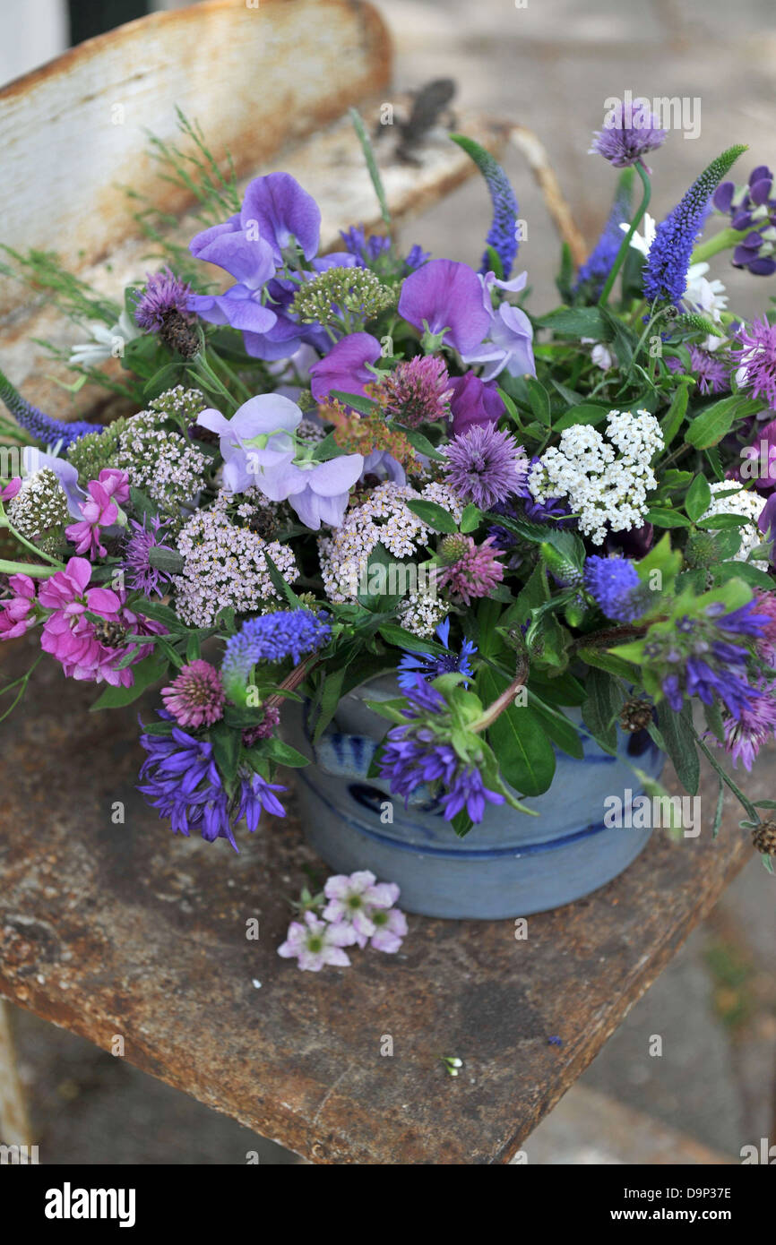 Colorful bunch of flowers Stock Photo - Alamy
