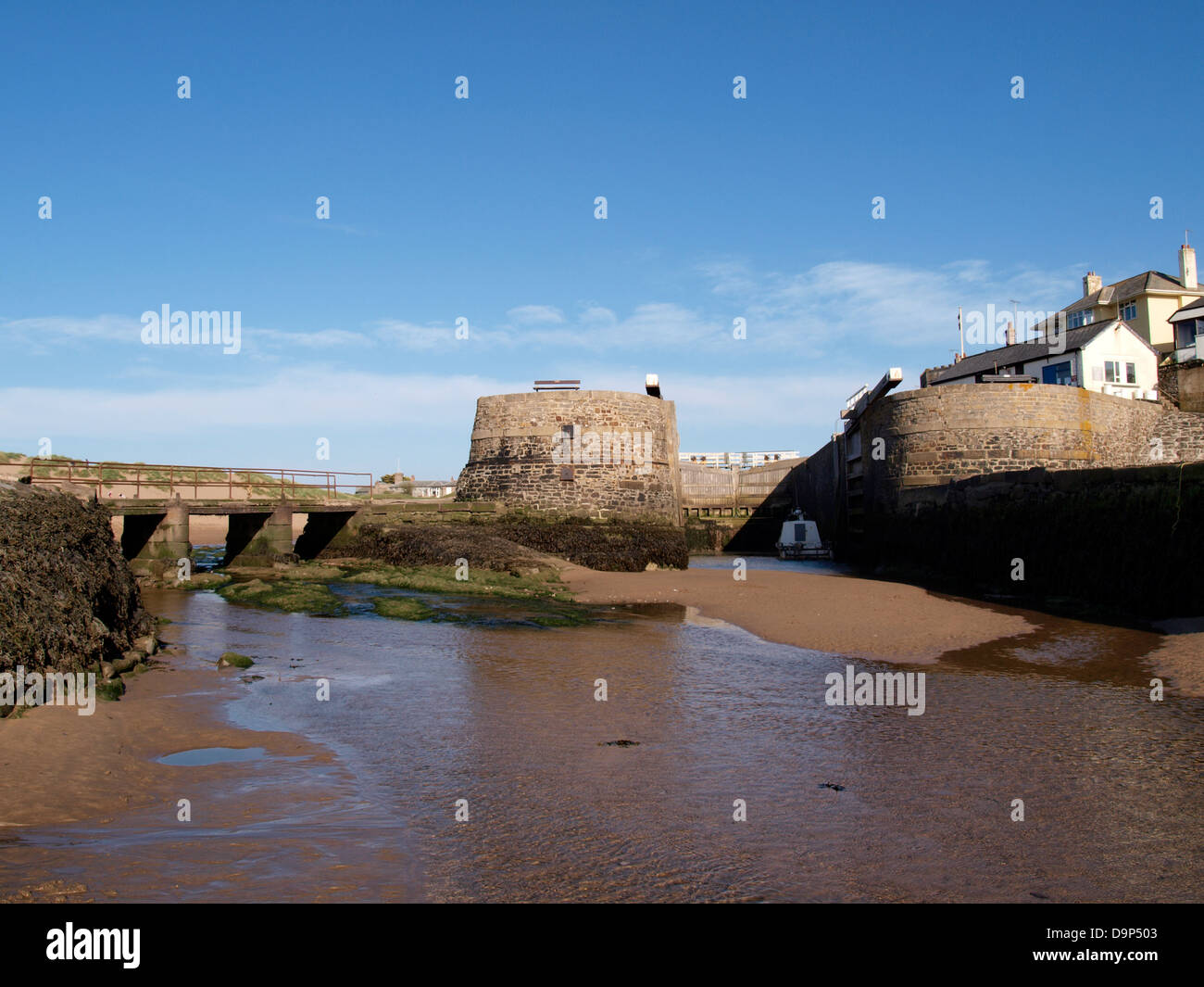 Sea gates hi-res stock photography and images - Alamy