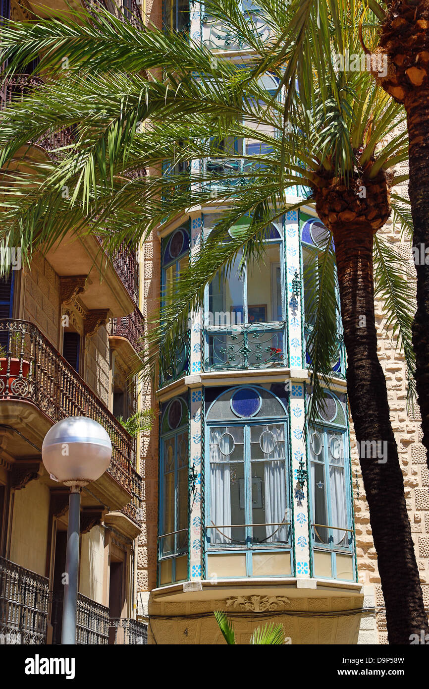 Traditional architecture barcelona hi-res stock photography and images ...