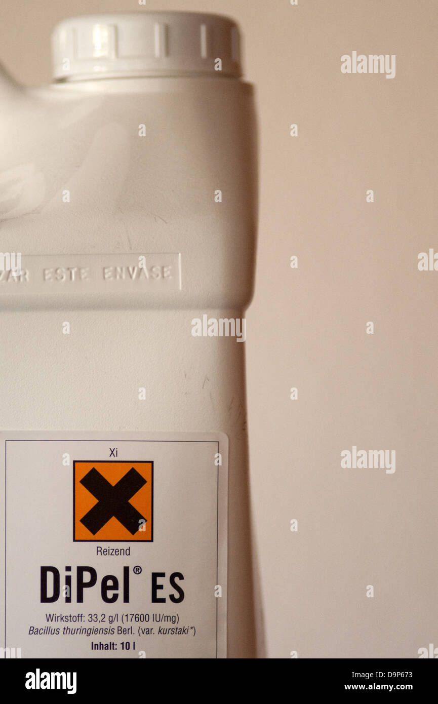 A canister with the biocide DiPel ES Stock Photo - Alamy