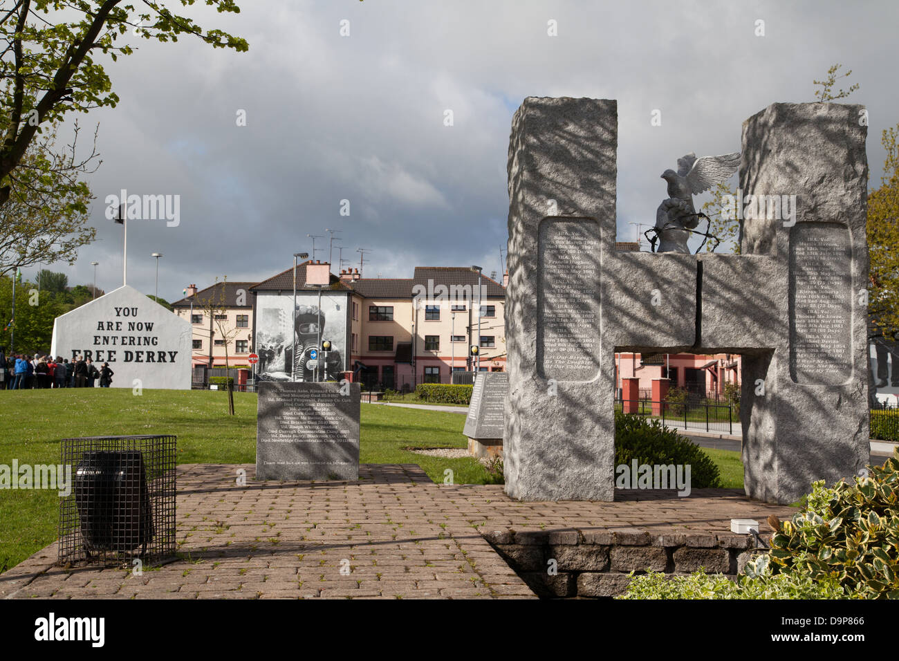Free derry corner and murals hi-res stock photography and images - Alamy