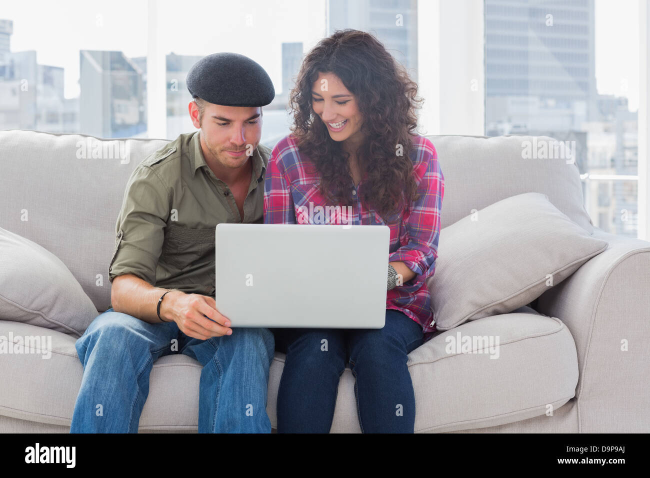 Laptop workers hi-res stock photography and images - Alamy