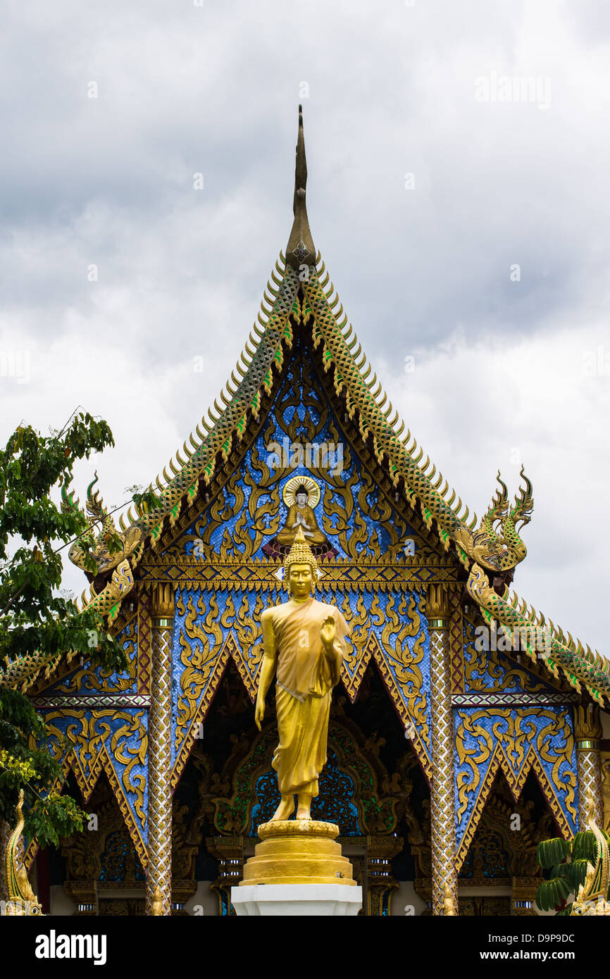 Buddha statue in wat benchamabophit hi-res stock photography and images ...