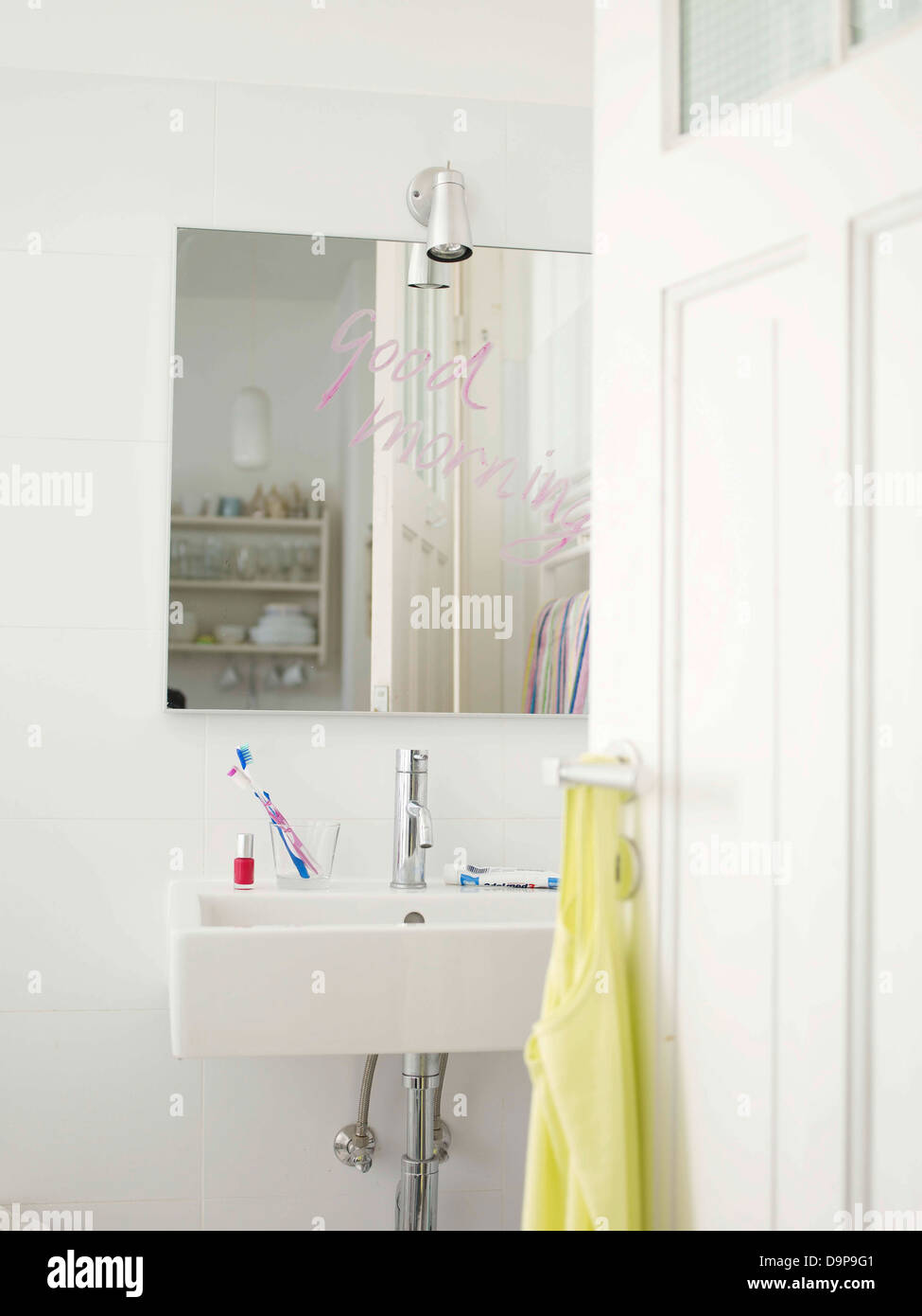 Mirror writing hi-res stock photography and images - Alamy