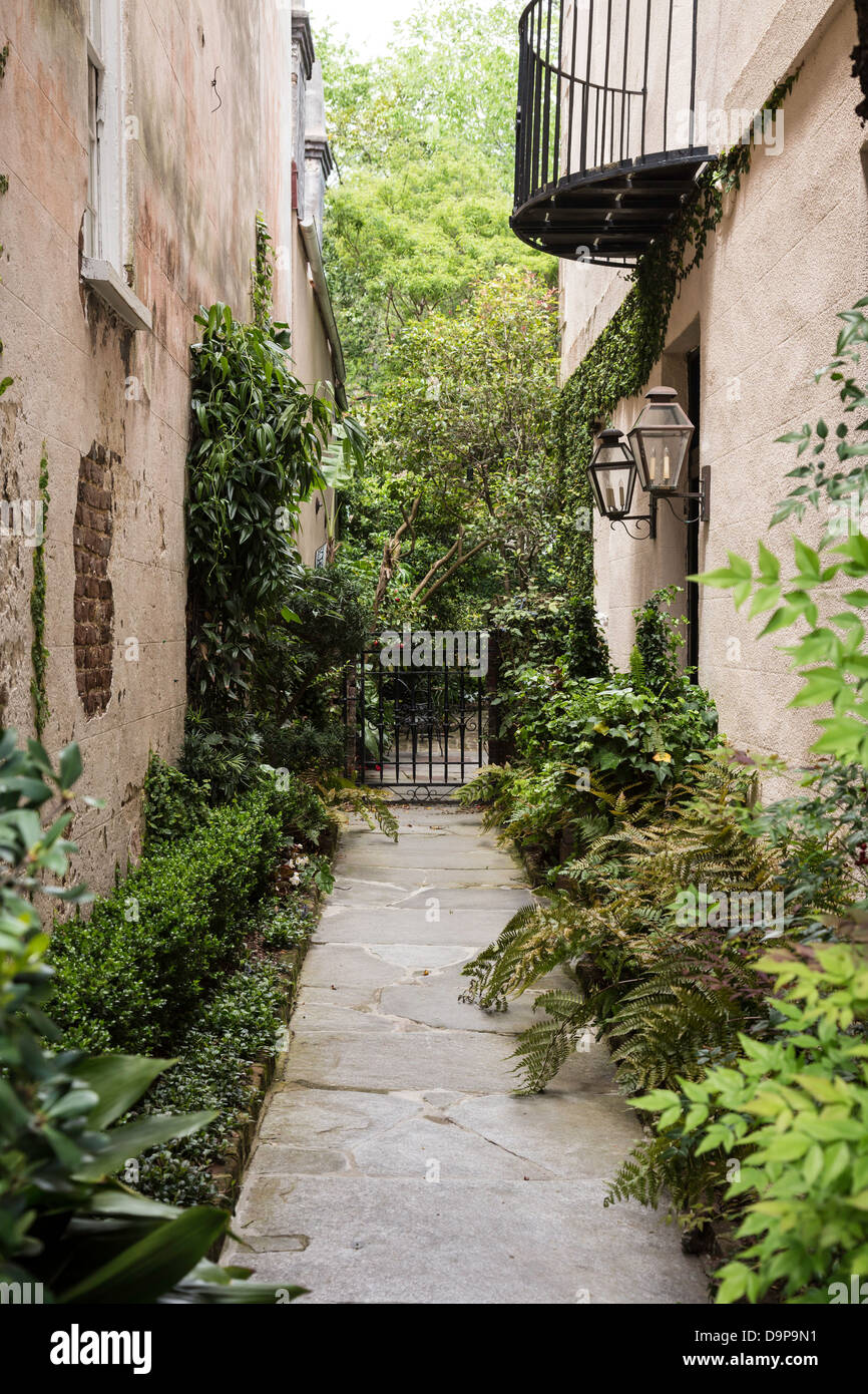 Sidewalk and Hidden Courtyard, Charleston, South Carolina, USA Stock ...