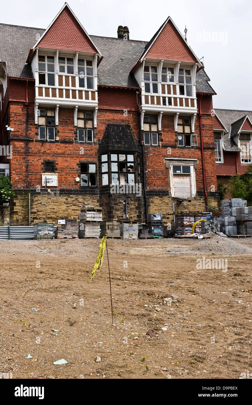 Former Cookridge Hospital, Silk Mill Way, Cookridge, Leeds, West ...