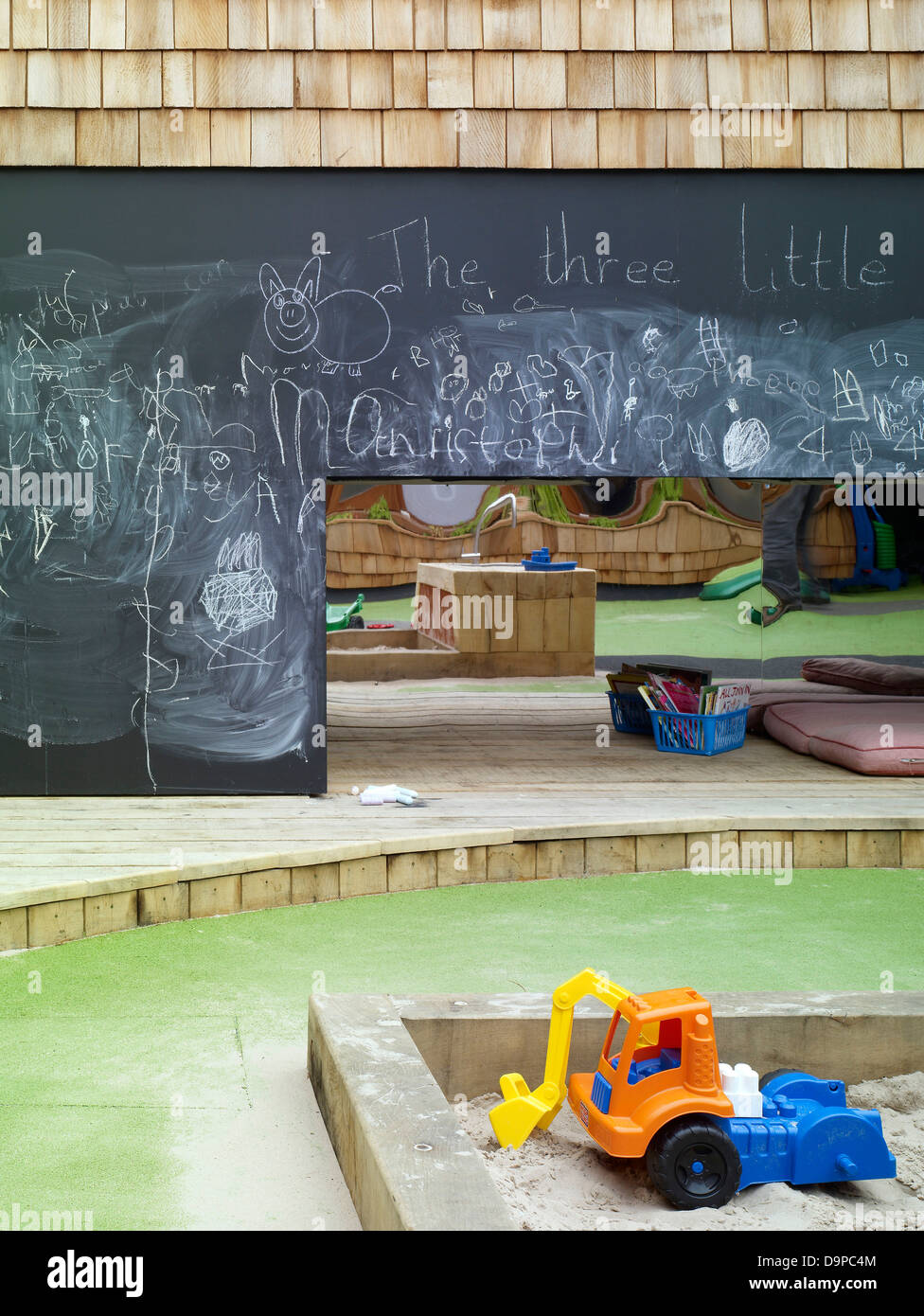 Hayes primary school hi-res stock photography and images - Alamy