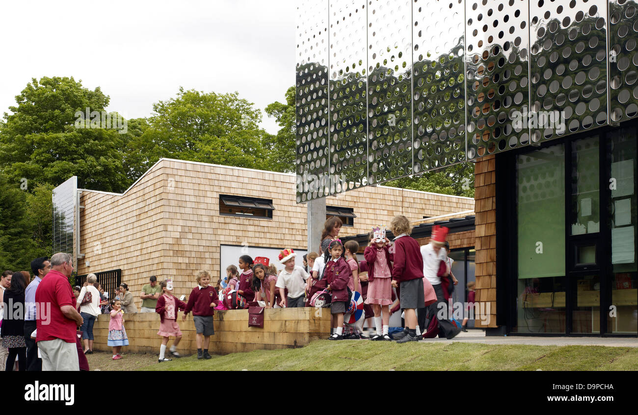 Hayes primary school hi-res stock photography and images - Alamy