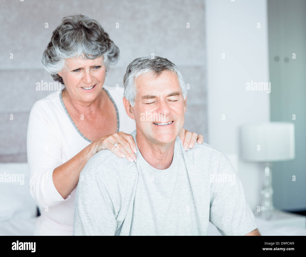 Shoulder rub hi-res stock photography and images - Alamy