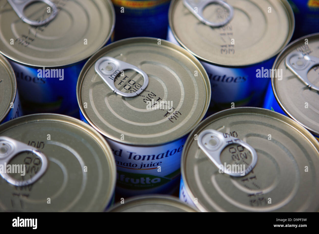 Tins Tomatoes High Resolution Stock Photography and Images - Alamy