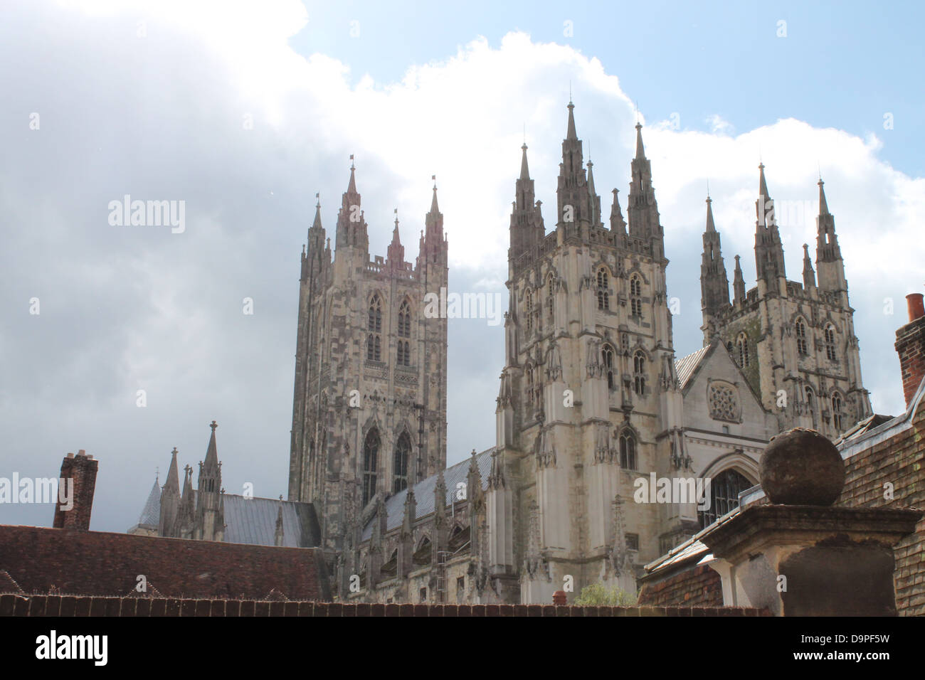 Gothic style canterbury cathedral hi-res stock photography and images ...