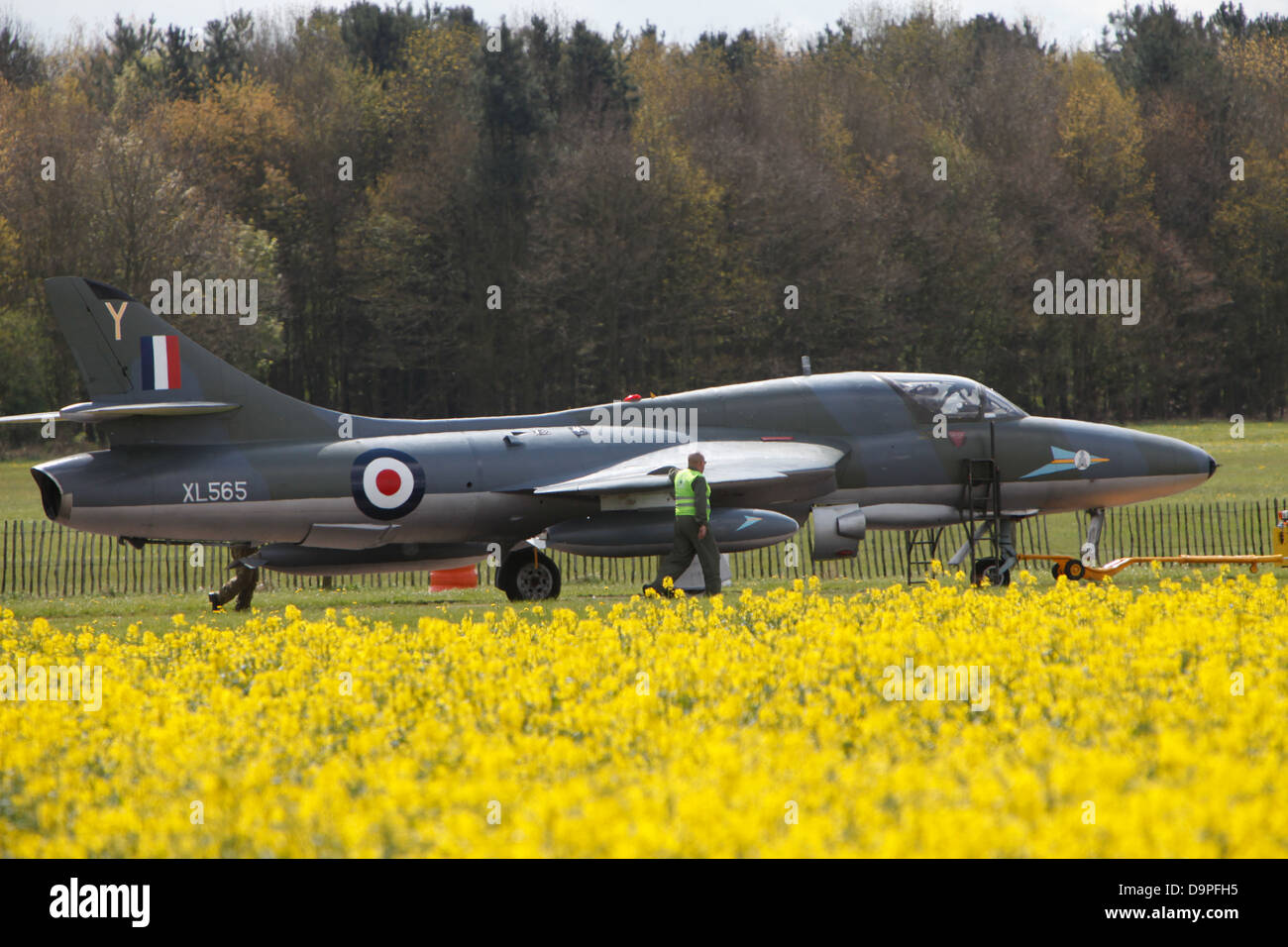 RAF Hunter cold war fighter jet at Bruntingthorpe airfield u Stock ...