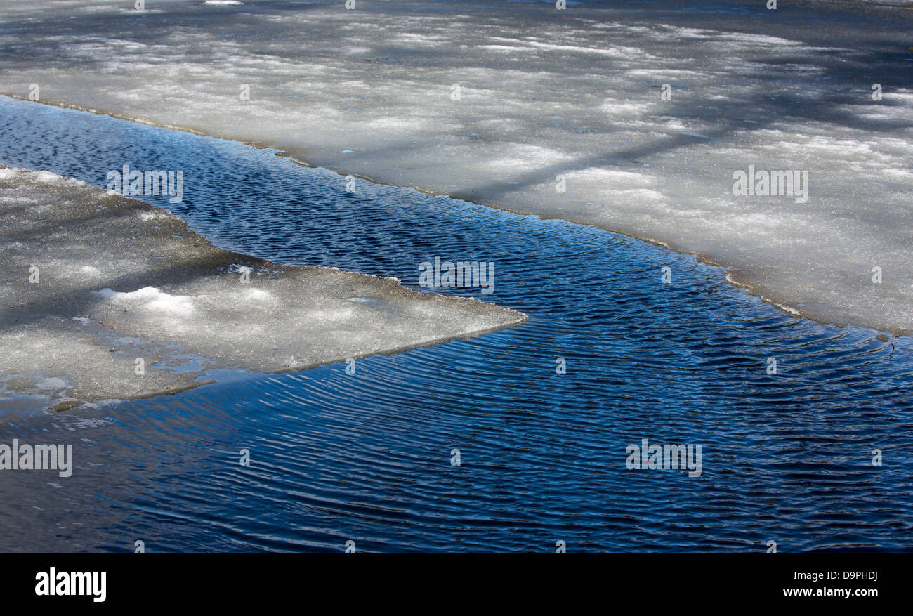 Patch of open water hi-res stock photography and images - Alamy