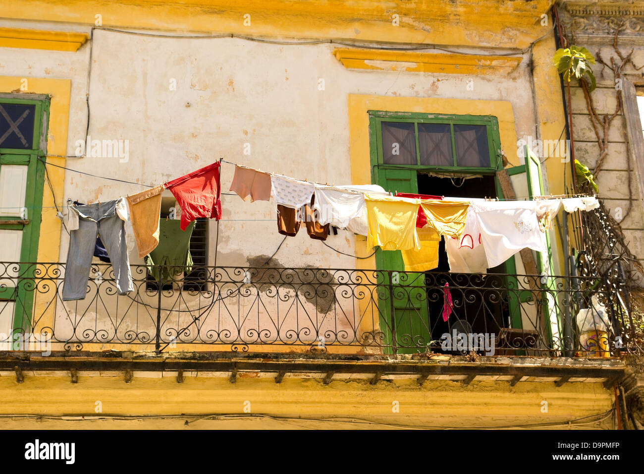 Ghetto castro hi-res stock photography and images - Alamy