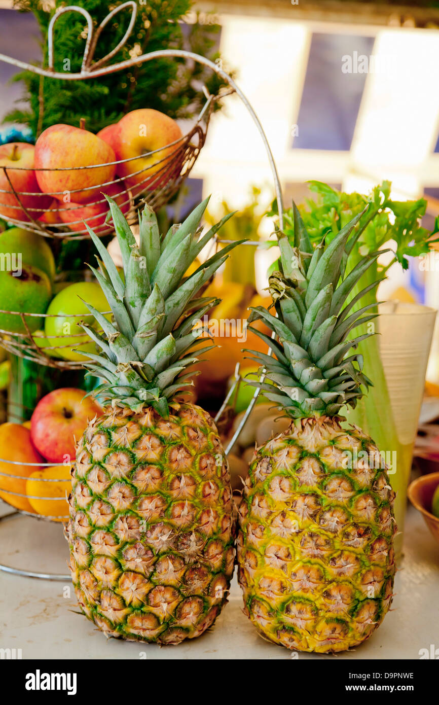 Fruit arrangement on counter Stock Photo - Alamy