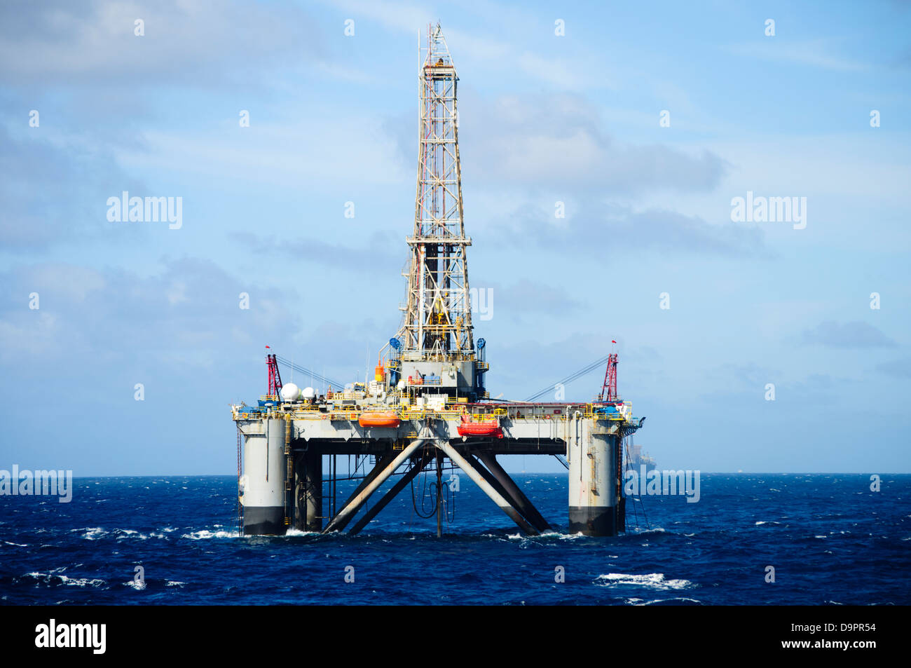 Petrobras Oil Rig High Resolution Stock Photography and Images - Alamy