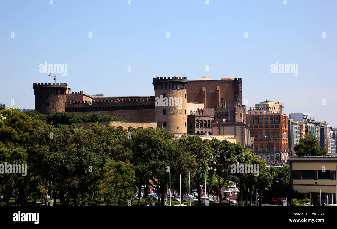 Elmo hi-res stock photography and images - Alamy