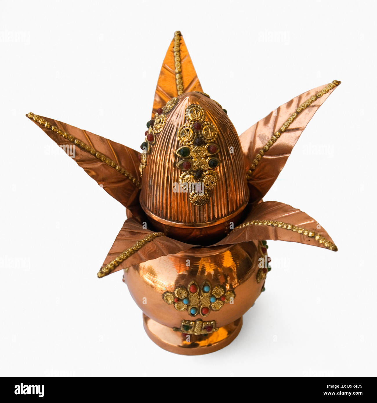 Kalasha hi-res stock photography and images - Alamy