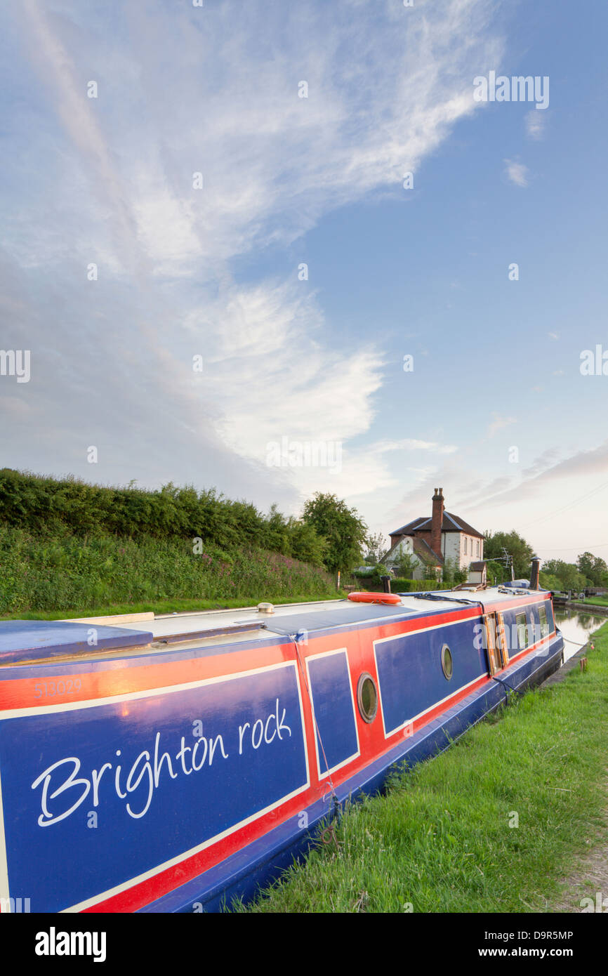 Narrowboat moored at Tardebigge on the Worcester & Birmingham Canal ...